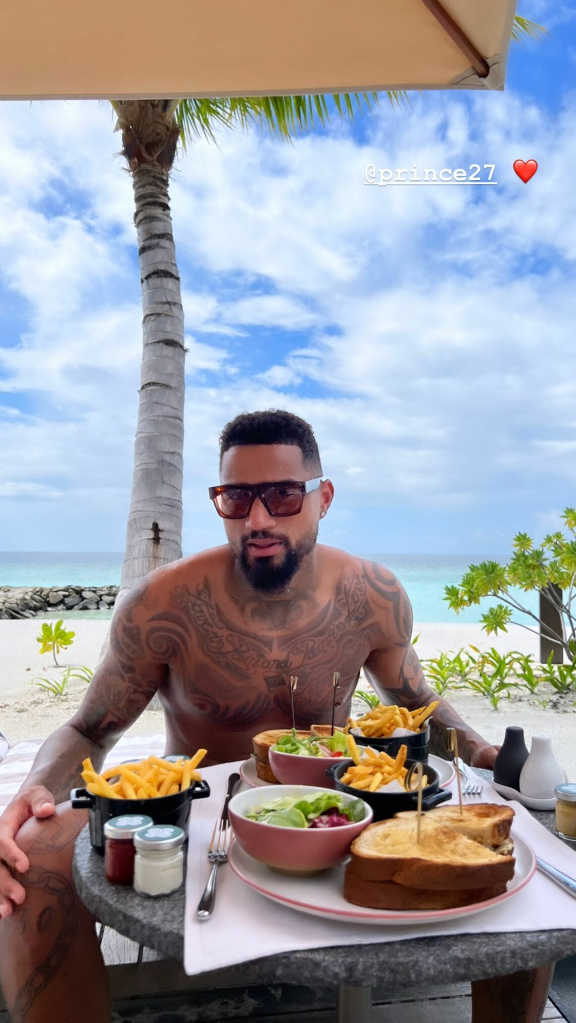 Una vita in vacanza per Kevin Prince Boateng e la terza moglie ...