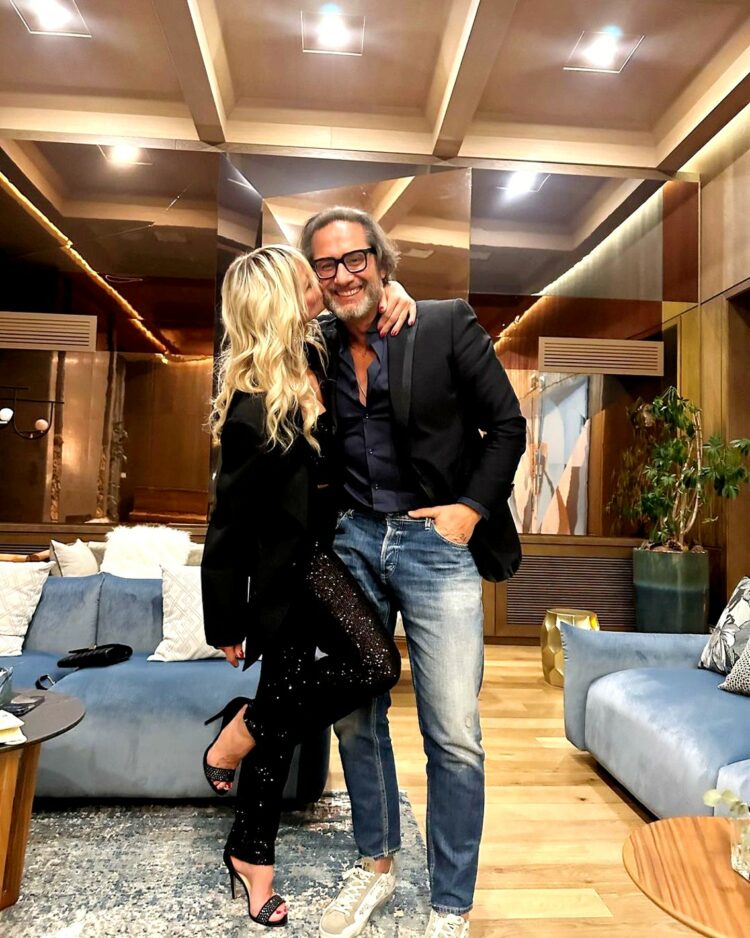 Matilde Brandi ufficializza: ecco chi è il suo nuovo fidanzato - Gossip ...