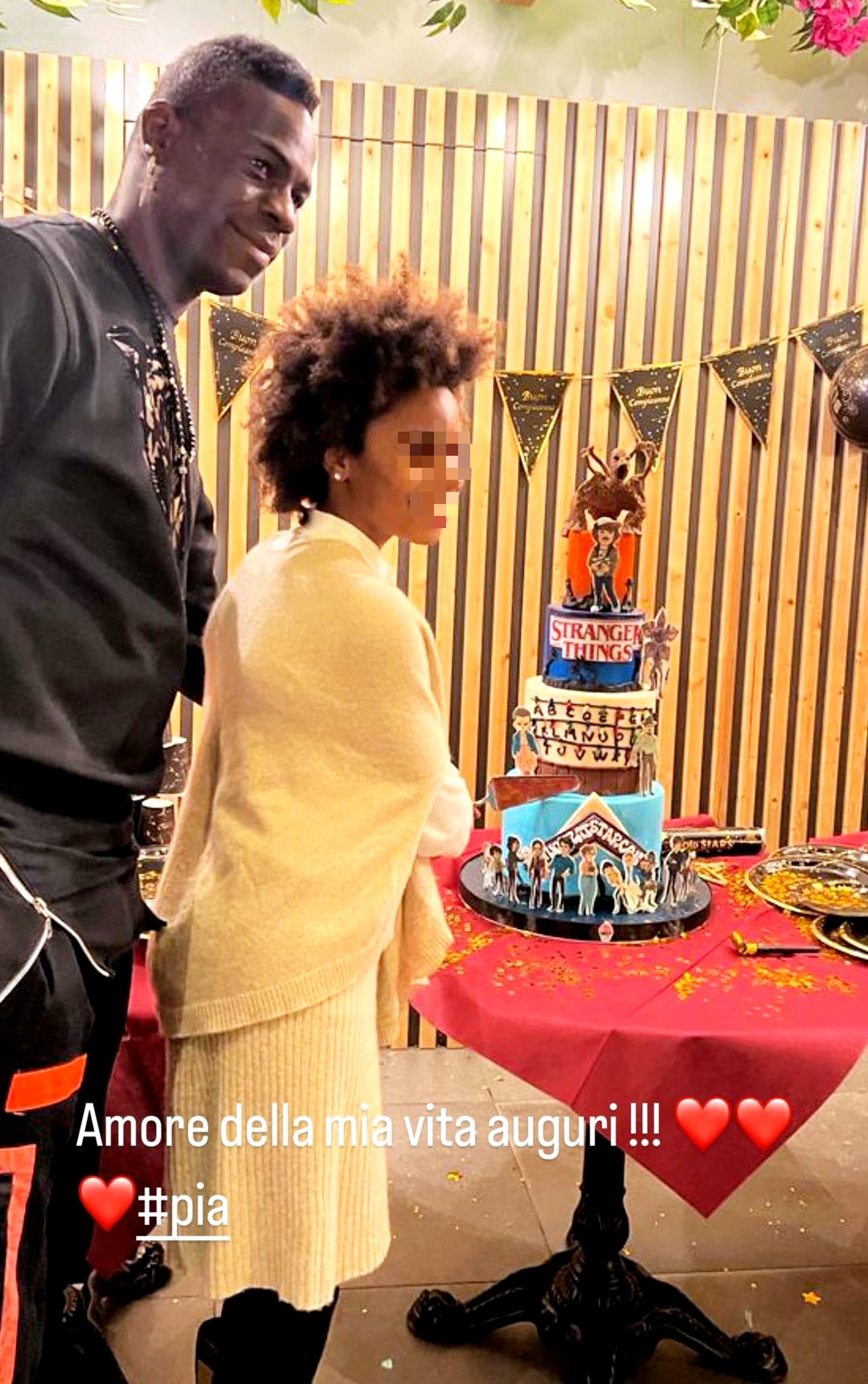 La figlia di Mario Balotelli e Raffaella Fico compie 10 anni: festa a tema per Pia, foto ...