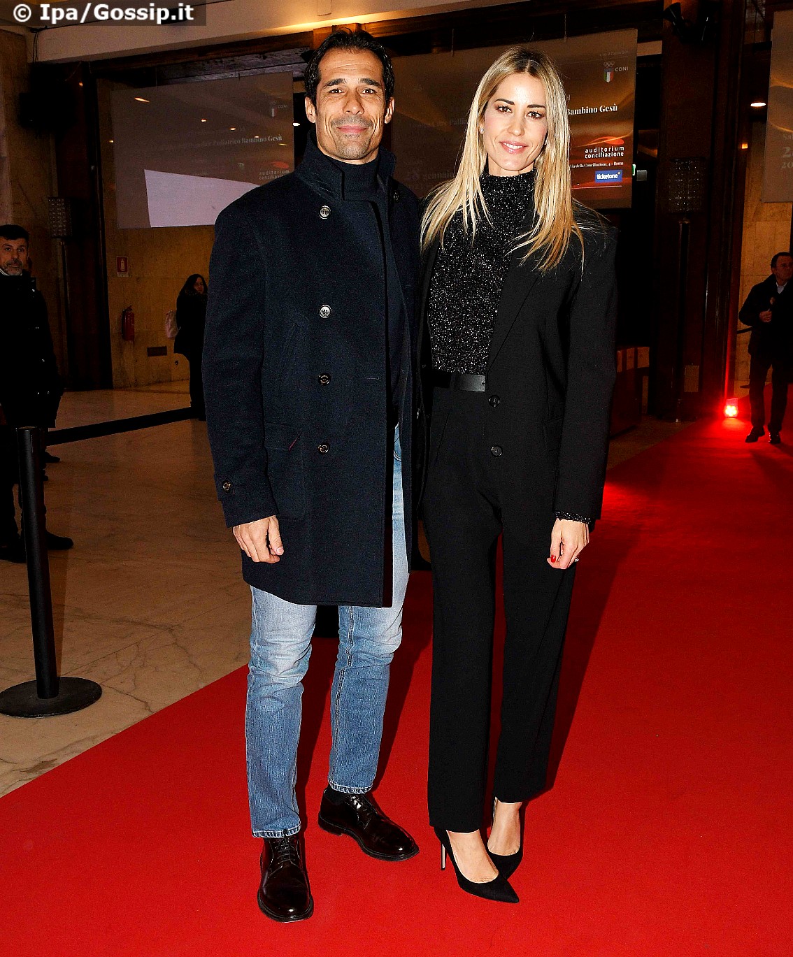 Dopo anni difficili, Elena Santarelli e il marito Bernardo Corradi ...