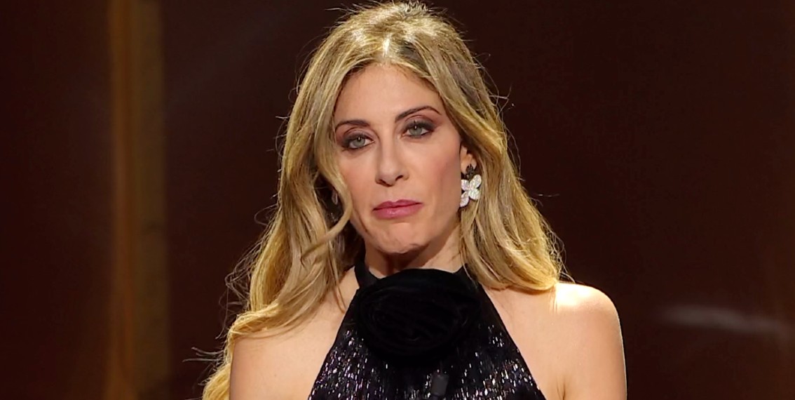 Francesca Fagnani scuote l'Ariston: nel monologo della compagna di ...