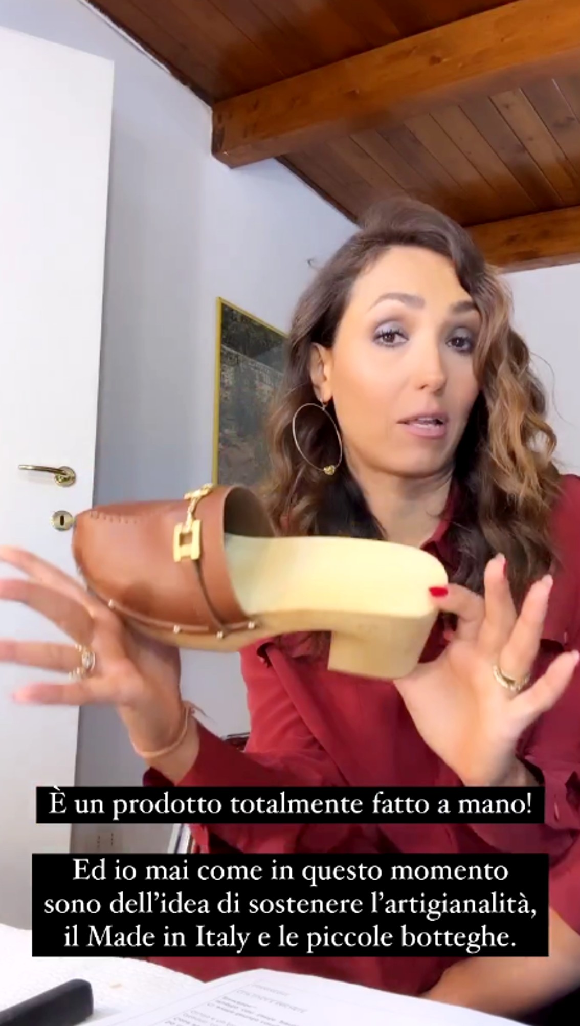 ''A mio avviso 150 euro per degli zoccoli non sono tanti'': Caterina Balivo difende il suo ...