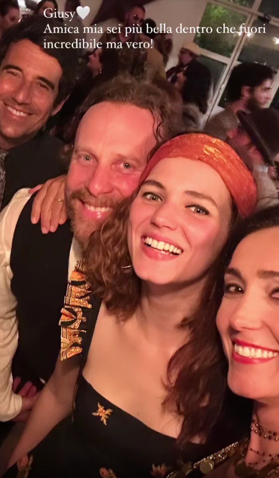 L'ex Miss Italia e regina delle fiction Giusy Buscemi festeggia 30 anni ...