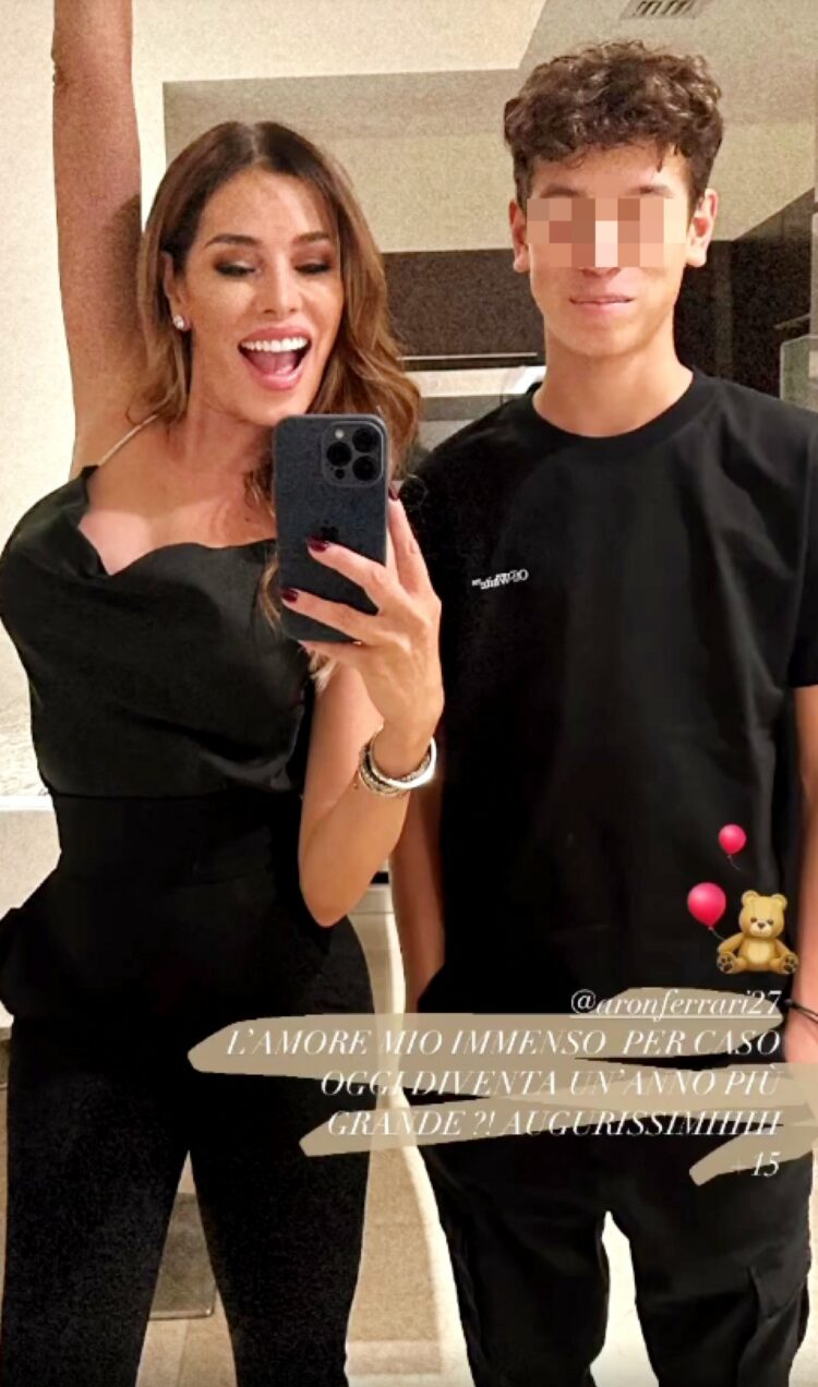 Aida Yespica vola a Miami per festeggiare i 15 anni di Aron, che ora è ...