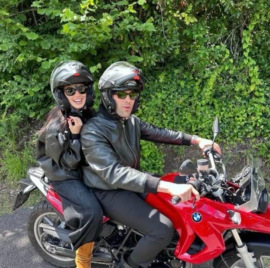 Il nuovo fidanzato di Giulia De Lellis la presenta alla famiglia ...