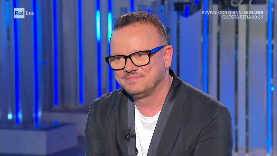 ''Là ho pensato che è lei la donna della mia vita'': Gigi D'Alessio ...