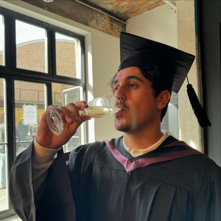 Raoul Bova e l'ex moglie Chiara Giordano si ritrovano con entrambi i ...