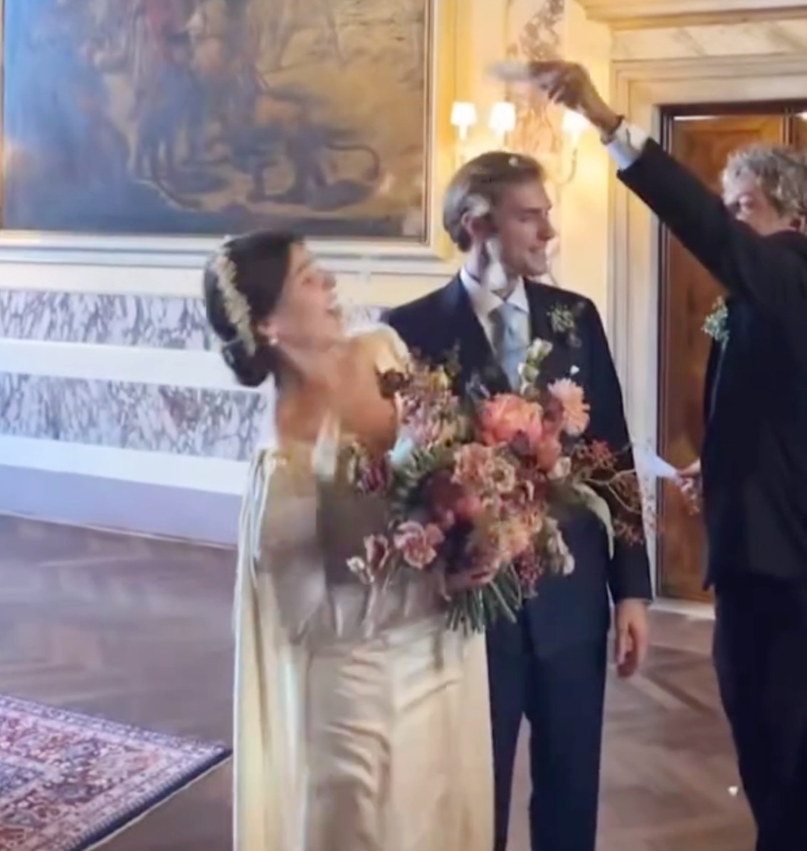 Le foto del matrimonio della 'figliastra' di Fiorello: il giorno ...