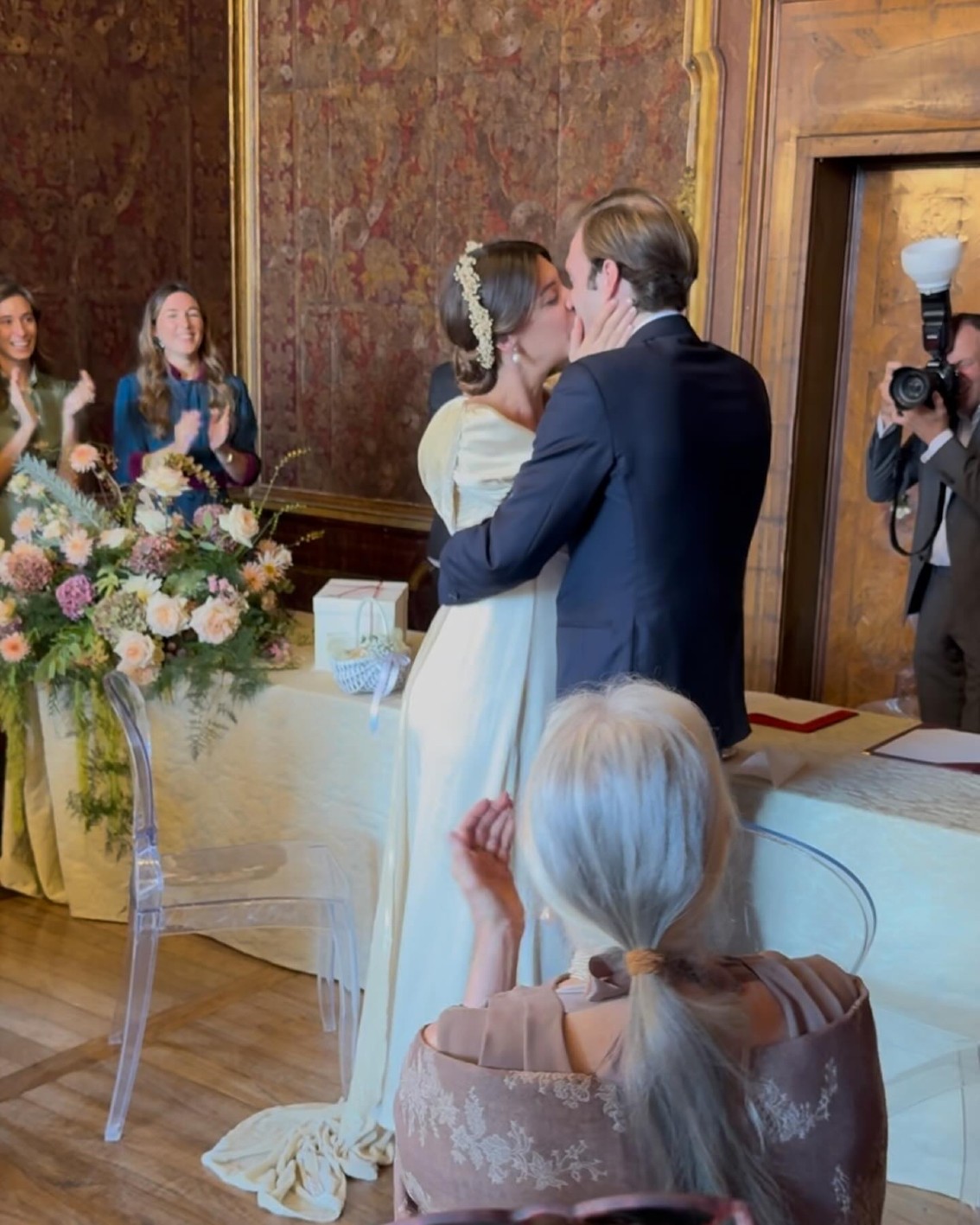 Le foto del matrimonio della 'figliastra' di Fiorello: il giorno ...