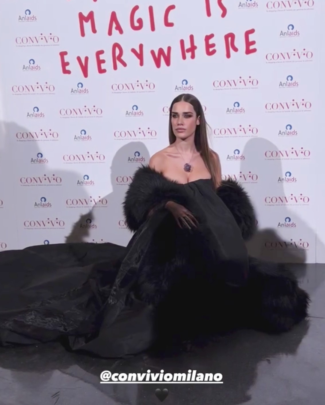 Le foto delle vip bellissime a Milano per il Convivio 2024 - Gossip.it ...