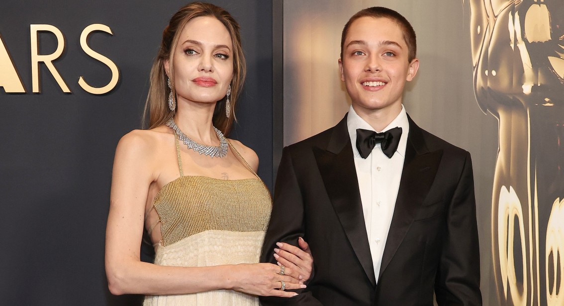 Il figlio di Angelina Jolie e Brad Pitt è un bellissimo 16enne: foto ...