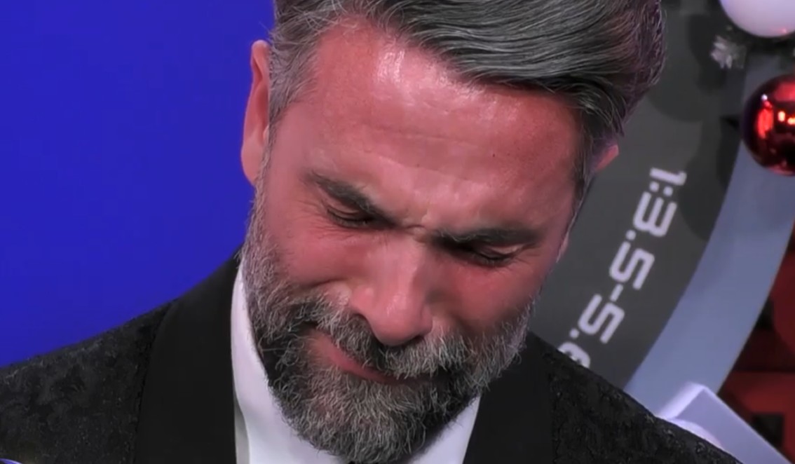 Luca Calvani disperato in lacrime al Grande Fratello per il ...
