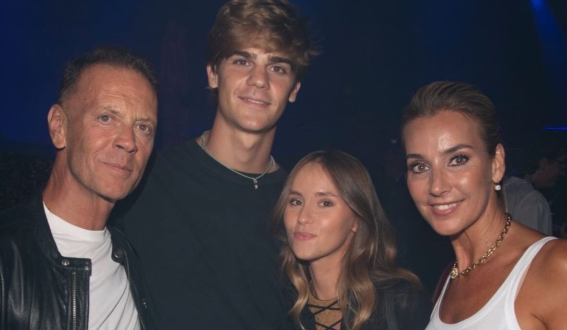 Rocco Siffredi e la moglie fanno serata col figlio Leonardo Tano e la ...
