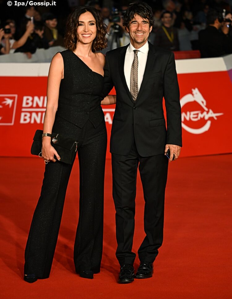 Caterina Balivo e il marito Guido Maria Brera innamorati sul red carpet ...