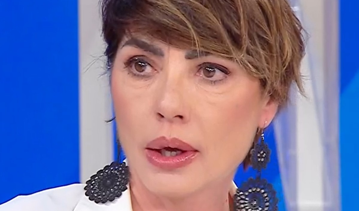 ''Sei un mostro!'': Ilaria Galassi in tv tuona contro gli insulti ...