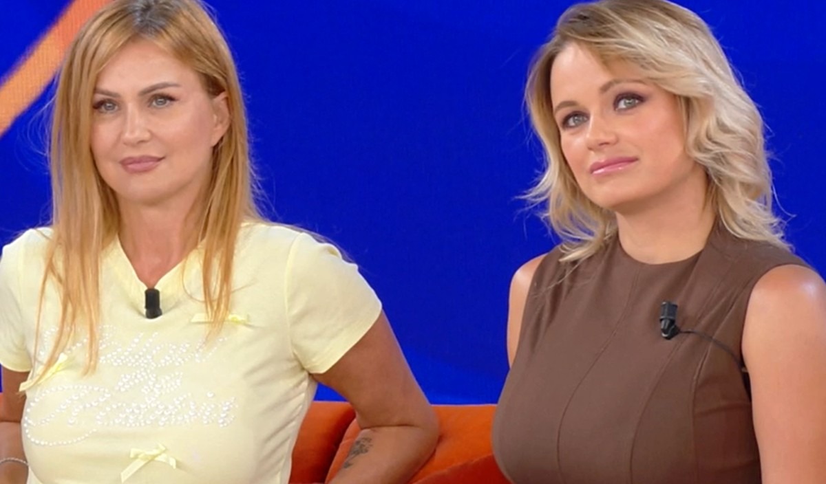 ''Dicono tutti che…'': Mercedesz Henger in tv con la neo nonna Eva ...